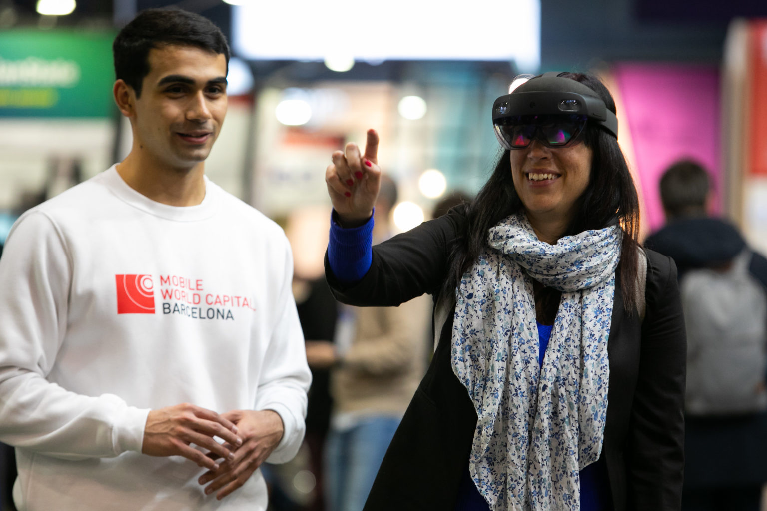 About Us - Mobile World Capital